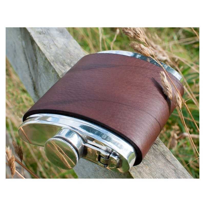 English Tan Leather Hip Flask – Stylish Gift | Pewter World